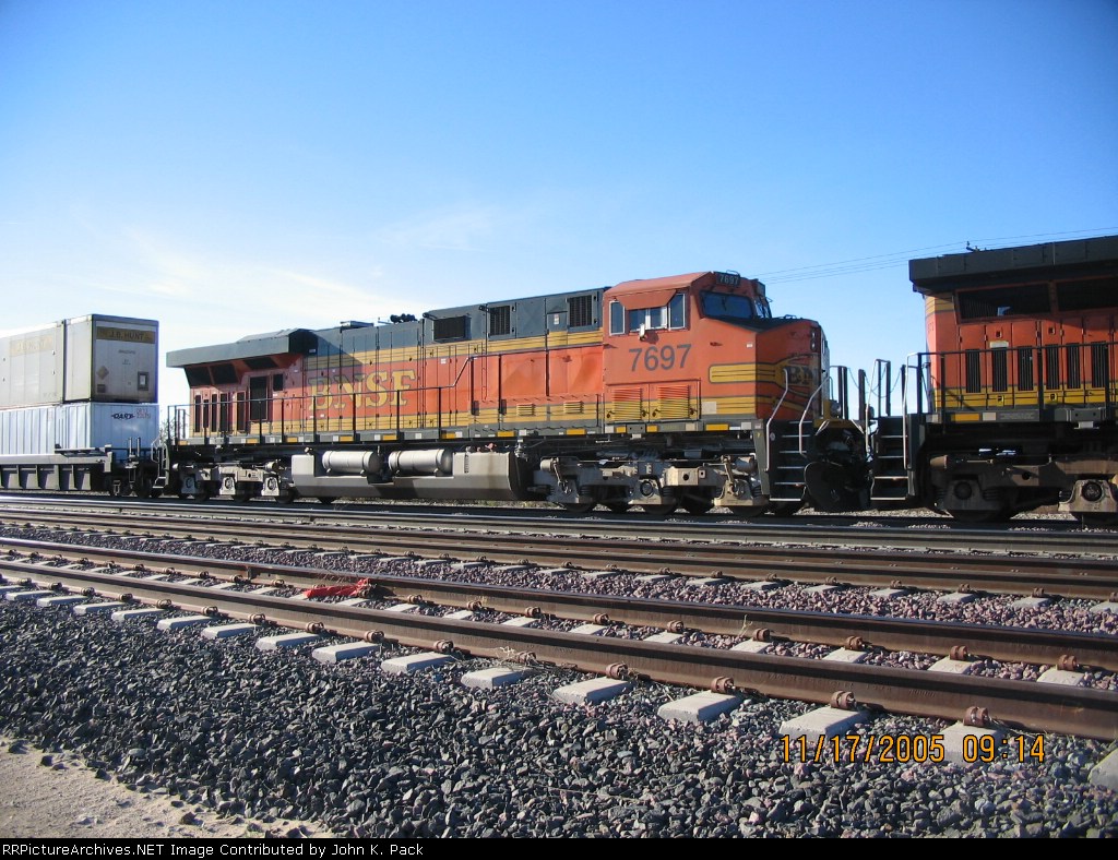 BNSF 7697